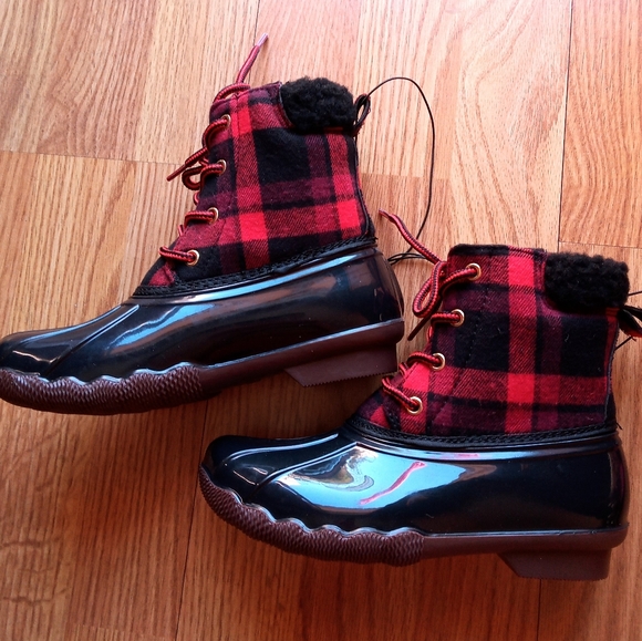 Jessica Carlyle | Shoes | Nfsnew Final Markdown Girls Boots Red Black ...
